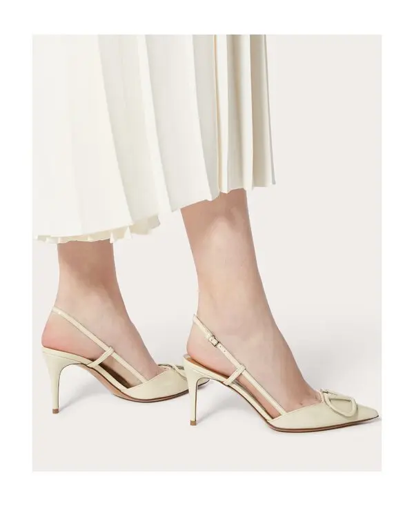 Valentino Garavani Vlogo Signature Slingback Pumps - Light Ivory