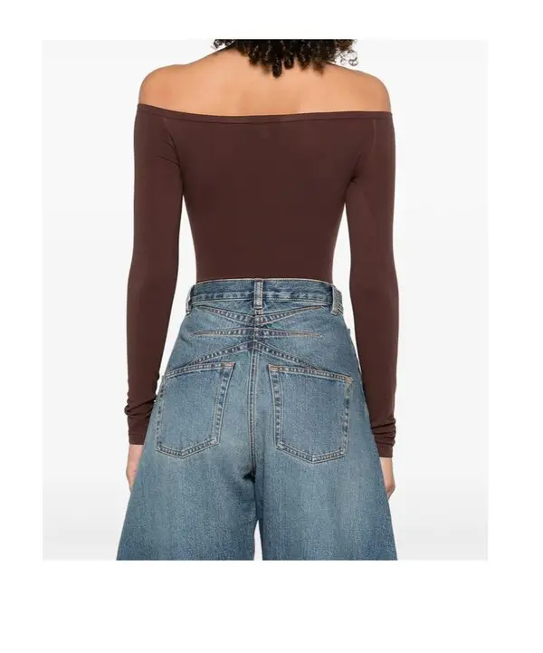 Alaïa Second-skin Knit Off-shoulder Bodysuit - Chocolate