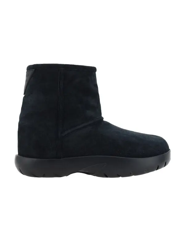 Bottega Veneta Round Toe Ankle Boots - Black