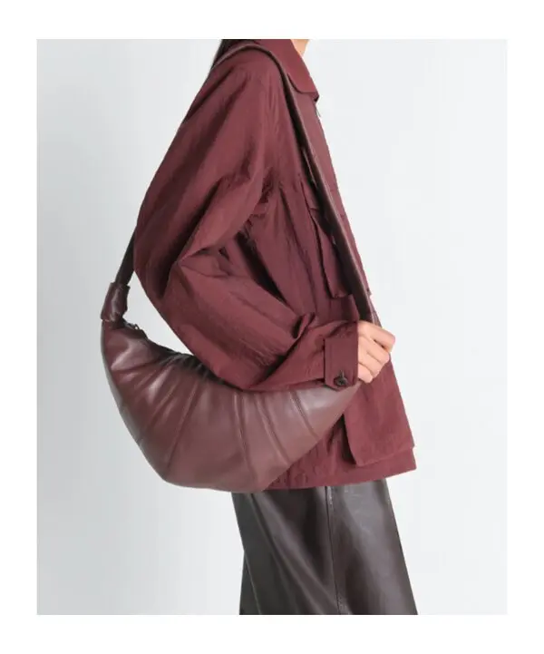 LEMAIRE Medium Croissant Bag - Bitter Cocoa