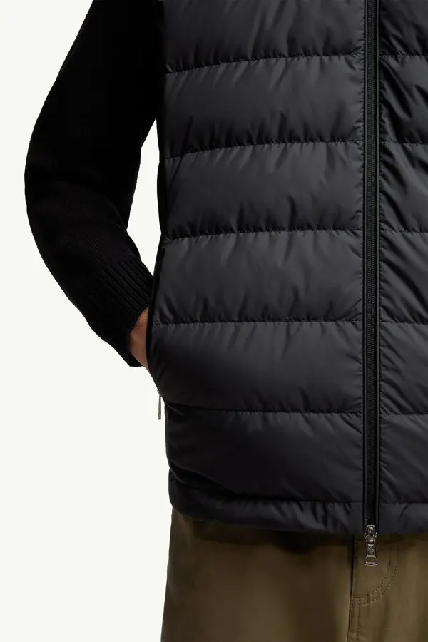 Moncler High-neck Quilted Cardigan With Tricolour Trim - Black