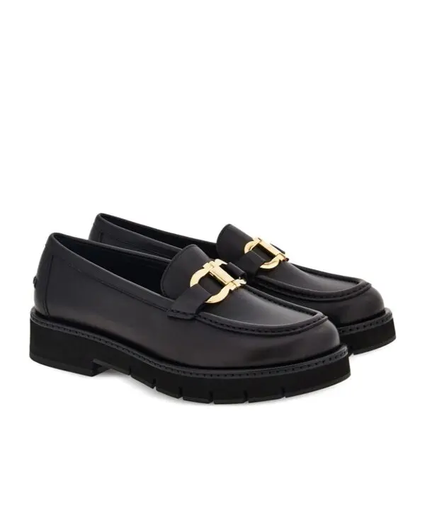 FERRAGAMO Round Toe Loafer With Golden Detail - Black