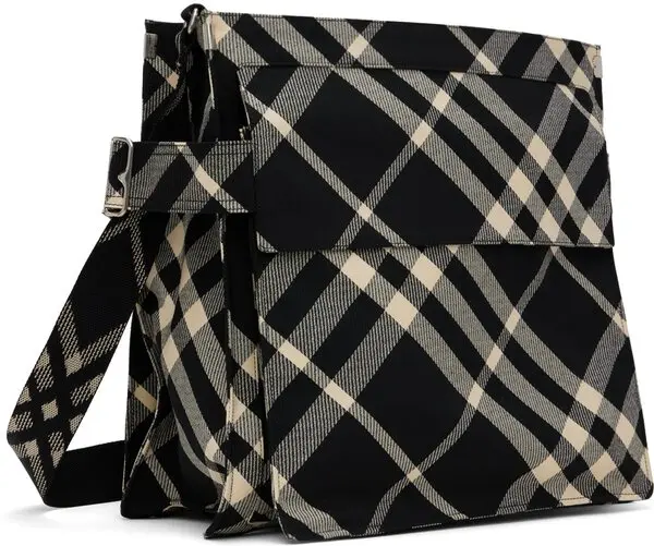 Burberry Medium Checked Trench Tote Bag - Black/plain White