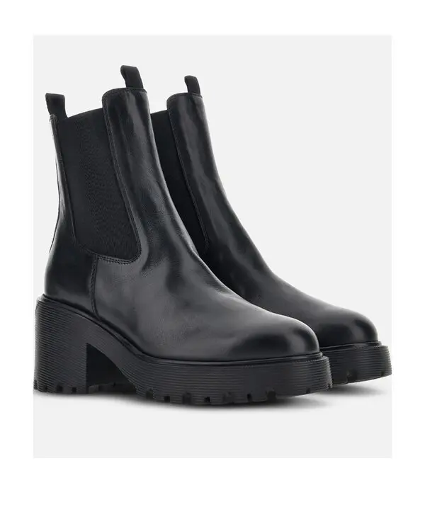Hogan Round Toe Slip-on Ankle Boots With Convex Outsole - Black