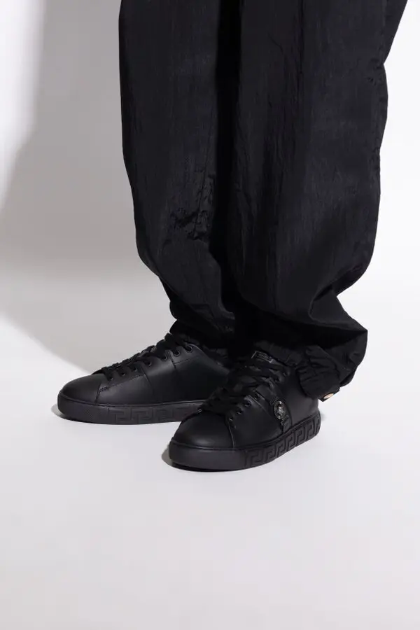 Versace Round Toe Lace-up Low-top Sneakers - Black