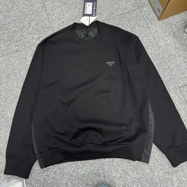 Prada Logo Plaque Round-neck Sweatshirt