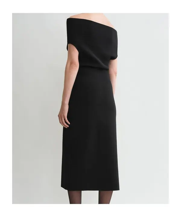 TOTEME Off-shoulder Ribbed Midi Dress