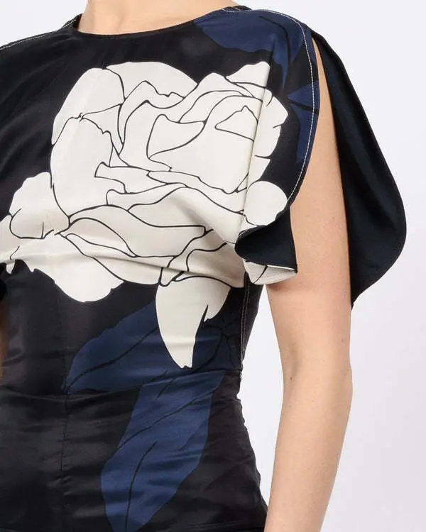 Victoria Beckham Draped Sleeve Top With Contrast Stitching