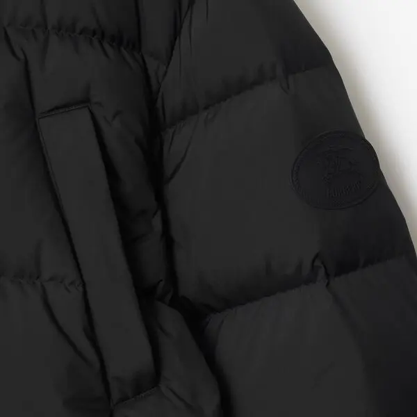 Burberry Long Sleeved Hooded Down Jacket - Black