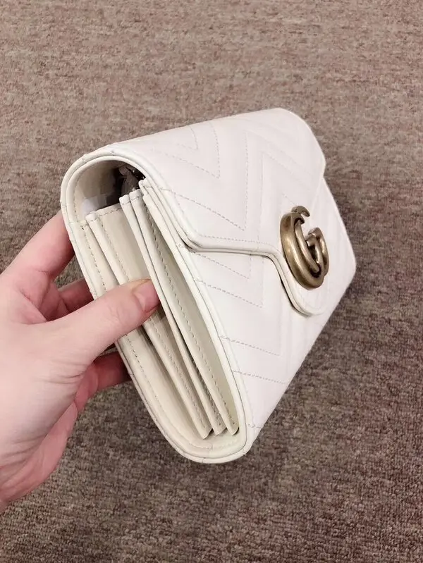 Gucci Gg Marmont Quilted Woc - Brown