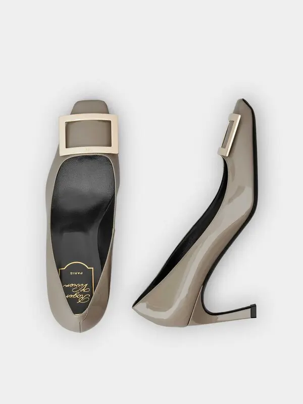 ROGER VIVIER Trompette Buckle Pumps - Beige