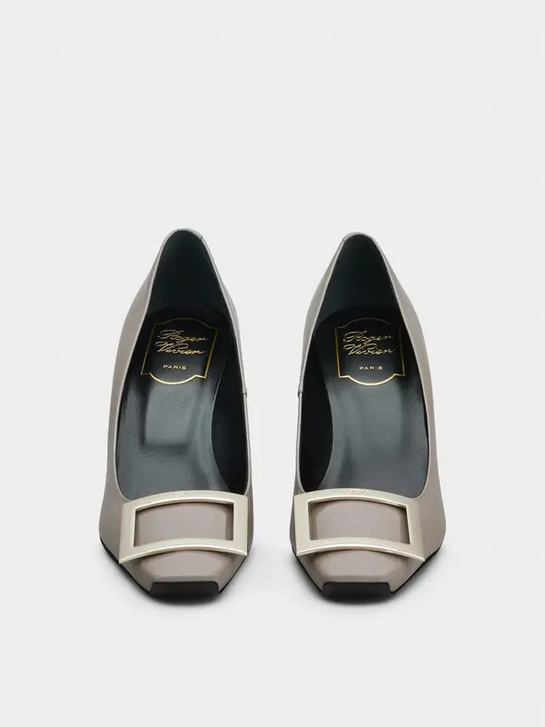 ROGER VIVIER Trompette Buckle Pumps - Beige