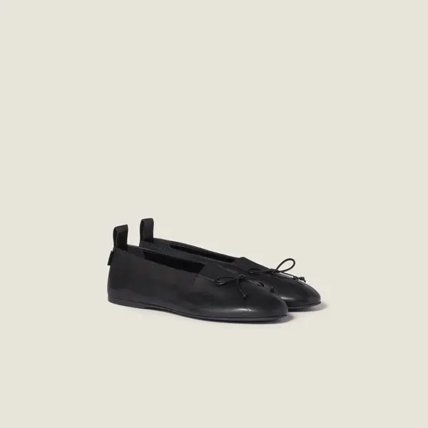 Miu Miu Round Toe Ballerinas - Black