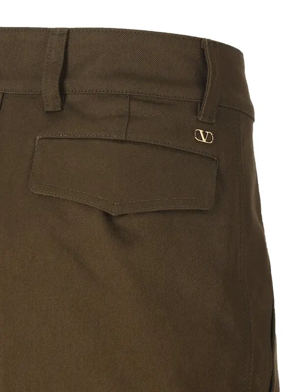 Valentino Garavani Logo Plaque Cargo Pants