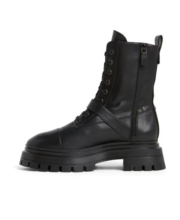 STUART WEITZMAN Maverick Bedford Lace-up Boots