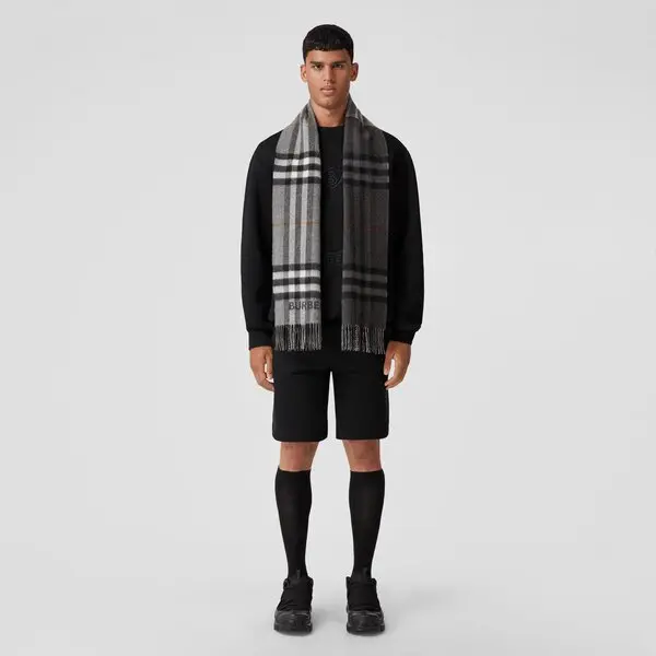 Burberry Contrast Check Fringed Scarf