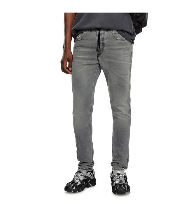 DIESEL® 2060 D-strunk Jogg Jeans