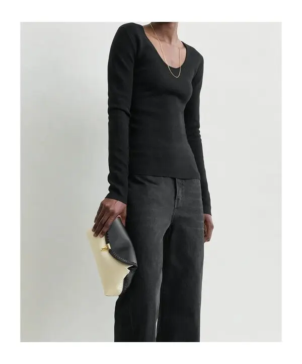 TOTEME Long-sleeved Knitwear - Black