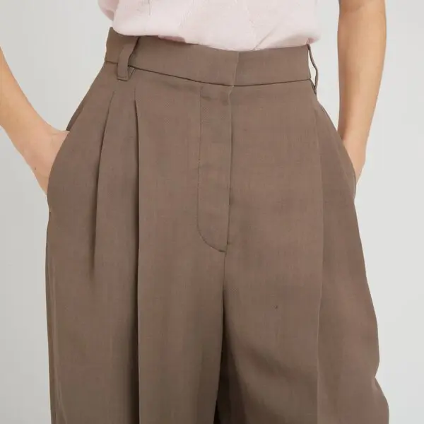 Brunello Cucinelli Pleated Straight-leg Trousers