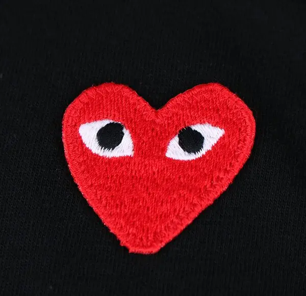 Play Comme Des Garcon Comme Des Garçons Play Heart Patch Crewneck Jumper - Black
