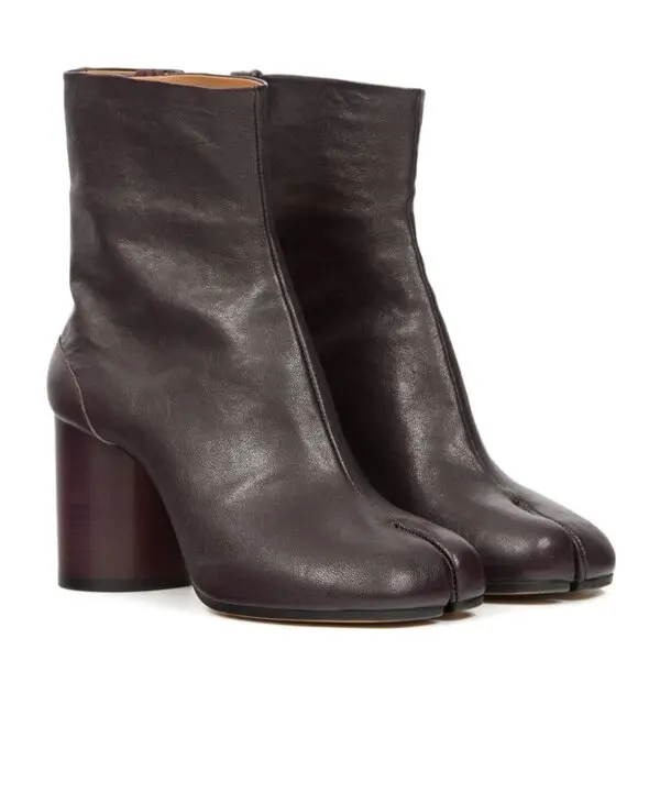 MAISON MARGIELA Tabi Ankle Boots - Black
