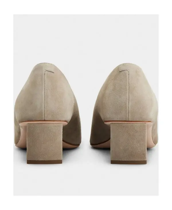 ROGER VIVIER Belle Vivier Square-toe Pumps With Resin Buckle