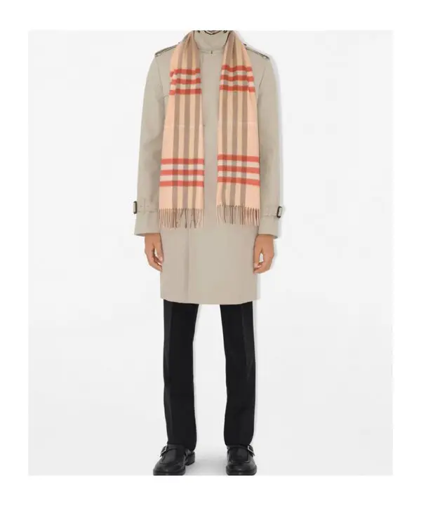Burberry Checked Fringed-edge Scarf - Teacup