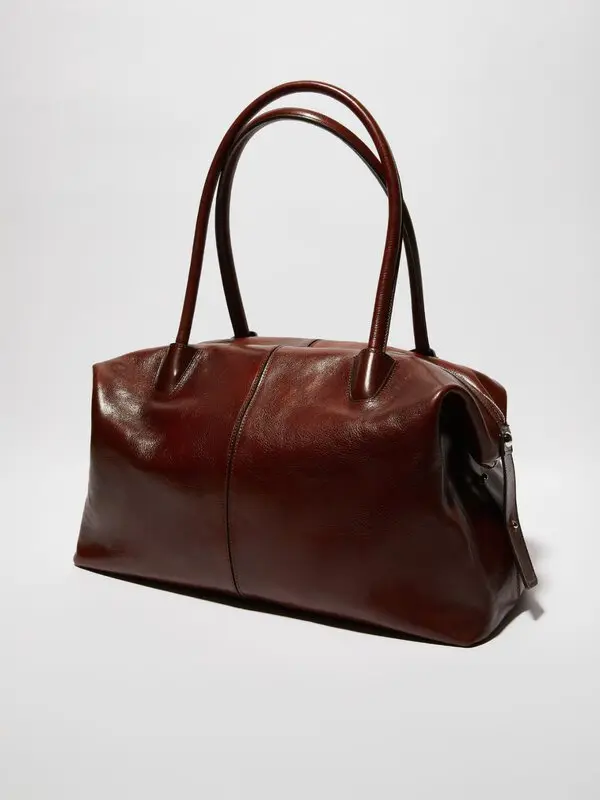 MAXCO. Max&co. Glossy Leather Handbag