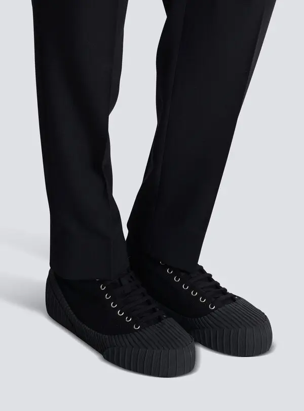 Balmain Riff Lace-up Sneakers - Black