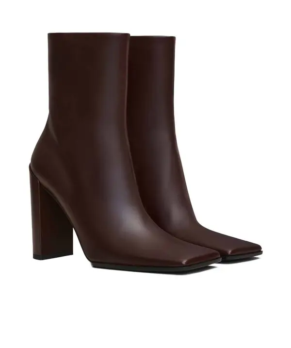 Alaïa Block Heel Square-toe Ankle Boots - Chocolate