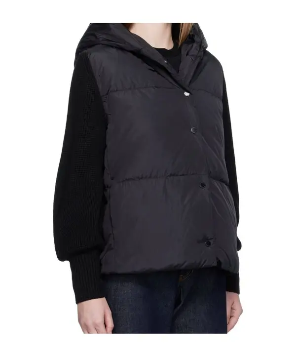Canada Goose Hooded Down Jacket With Long Sleeves