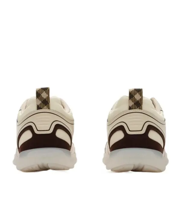 Burberry Ekd Low-top Sneakers - Ceramic White