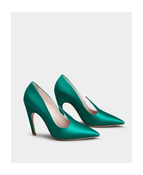 ROGER VIVIER Choc Love Vivier Satin Pumps