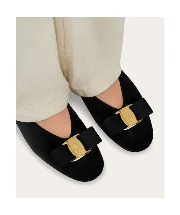 FERRAGAMO Vara Bow Ballet Flats - Black