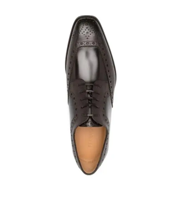 FERRAGAMO Wing Tip Lace Up Dress Shoes