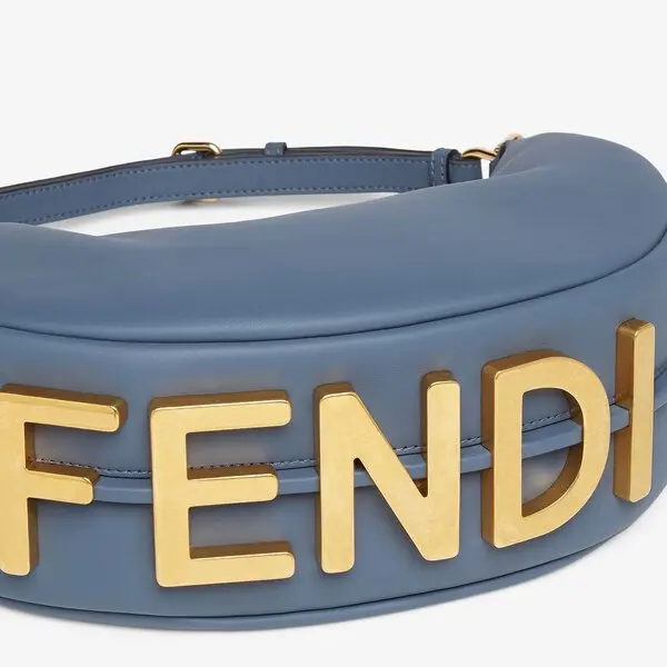 Fendi Graphic Zipped Shoulder Bag - Blue
