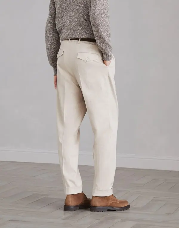 Brunello Cucinelli Pleated Detail Tapered Leg Trousers