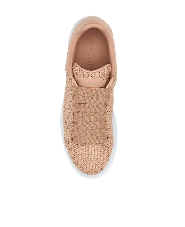 Alexander McQueen Oversized Lace-up Sneakers - Nude