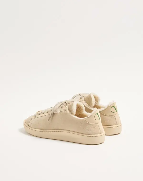 Valentino Garavani Vlogo Plaque Lace-up Sneakers