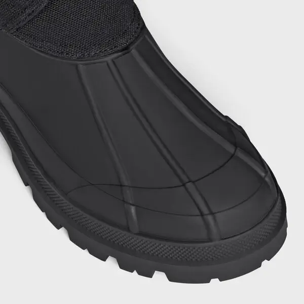 Celine Riley Lace-up Boots In Canvas - Black