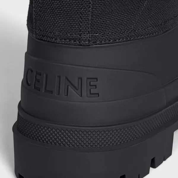Celine Riley Lace-up Boots In Canvas - Black