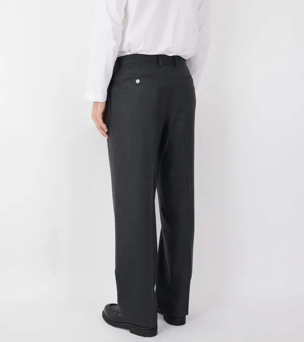 Auralee Super Light Wool Two-tuck Slacks Charcoal