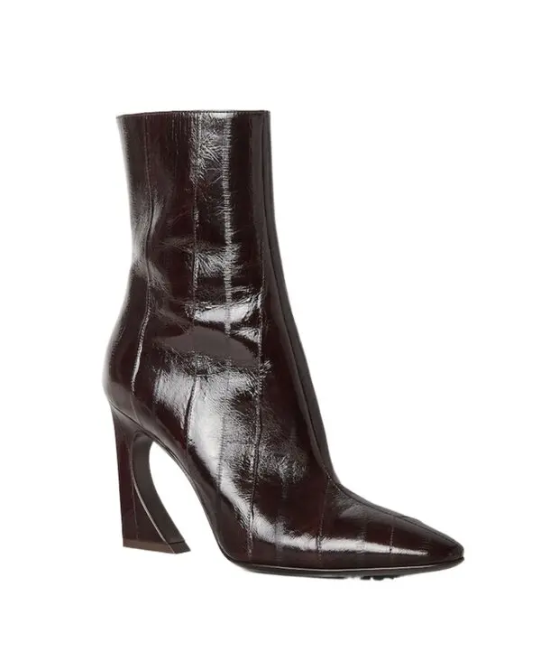 Fendi Arco Pointed-toe Ankle Boots - Black