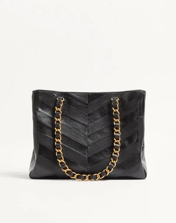Valentino Garavani Vlogo Signature Chevron Tote Bag - Black