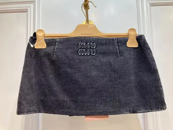 Miu Miu Wrapped Mini Skirt With Logo Detail - Black