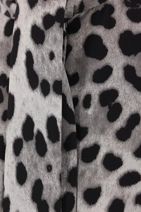 Dolce & Gabbana Leopard Print Pussy-bow Charmeuse Shirt