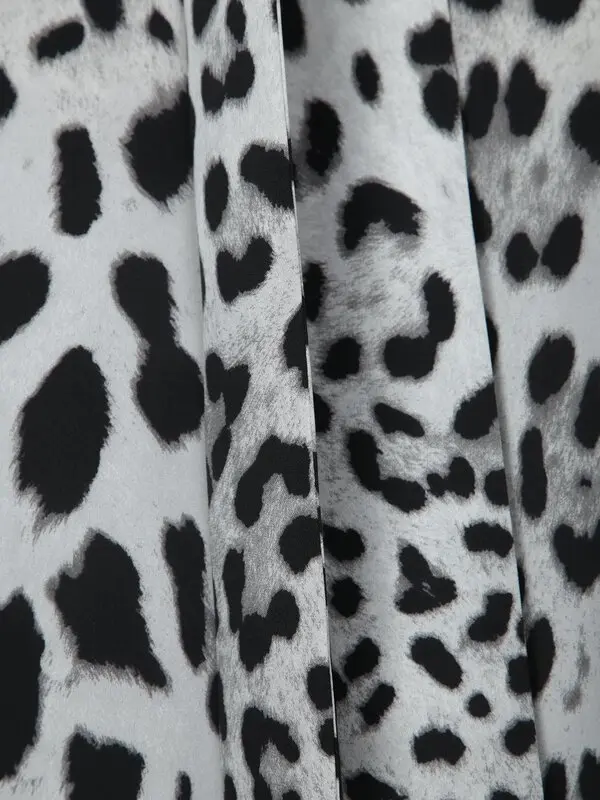 Dolce & Gabbana Leopard Print Pussy-bow Charmeuse Shirt