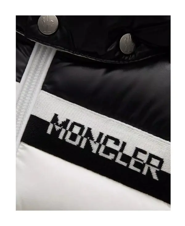 Moncler Nurow Down Gilet With Removable Hood