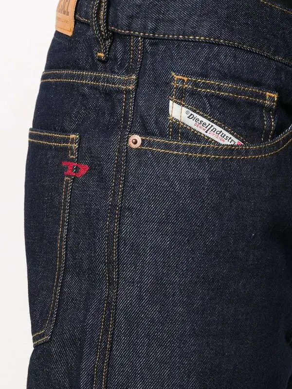 DIESEL® D-macs Straight Leg Jeans - Black