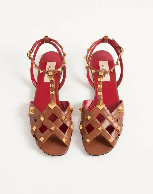 Valentino Garavani Studded Buckled Flat Sandals - Brown